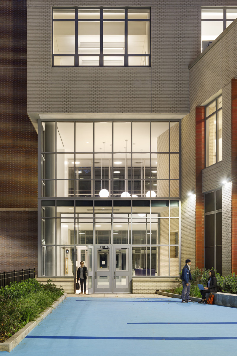 PS 46X, The Edgar Allan Poe School - Mitchell Giurgola