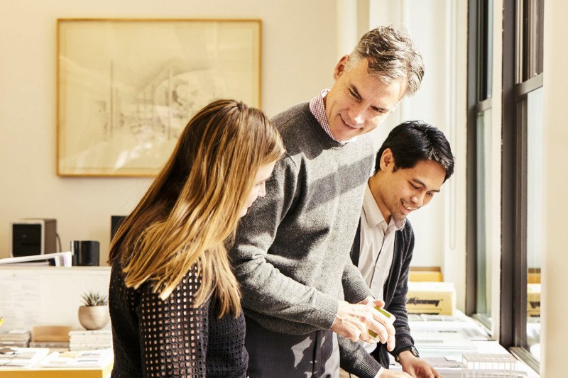 People - Mitchell Giurgola