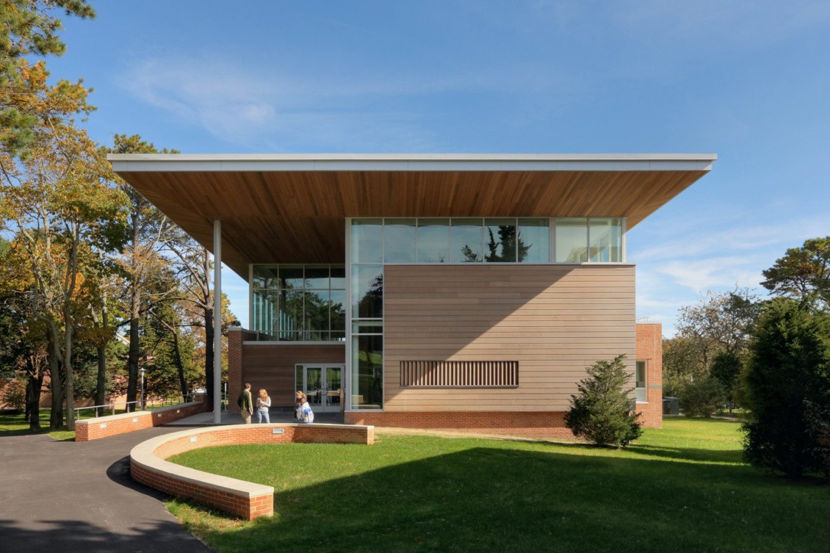 Stony Brook University Library - Mitchell Giurgola