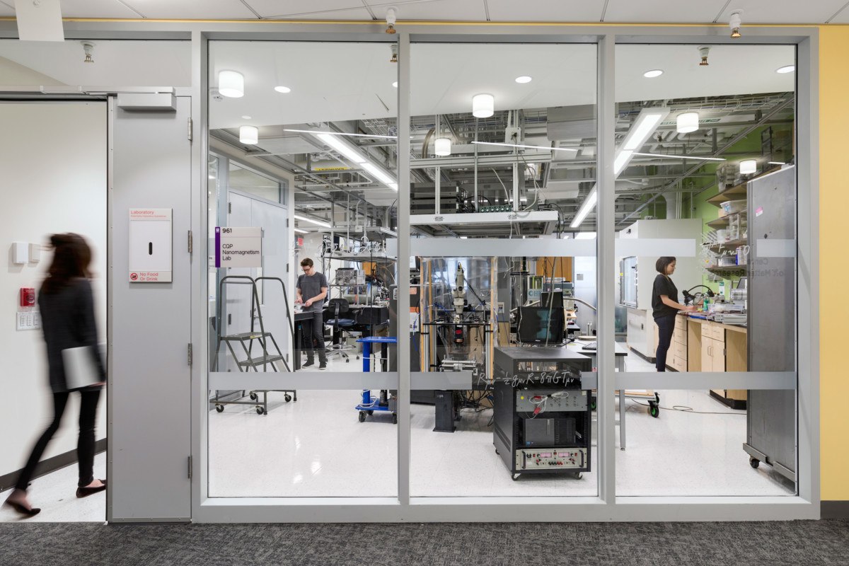 Physics Department, New York University - Mitchell Giurgola