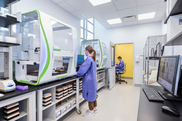 COVID-19 Testing Lab, Mount Sinai Health System - Mitchell Giurgola